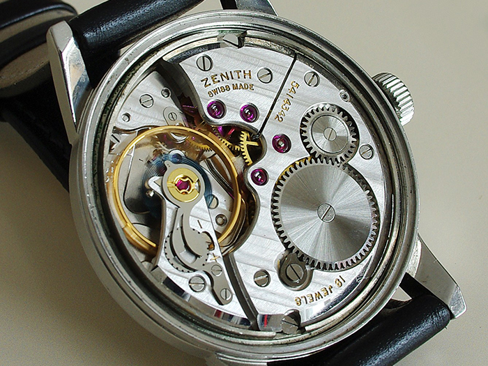 ZENITH Cal. 135 - Veldeszenith